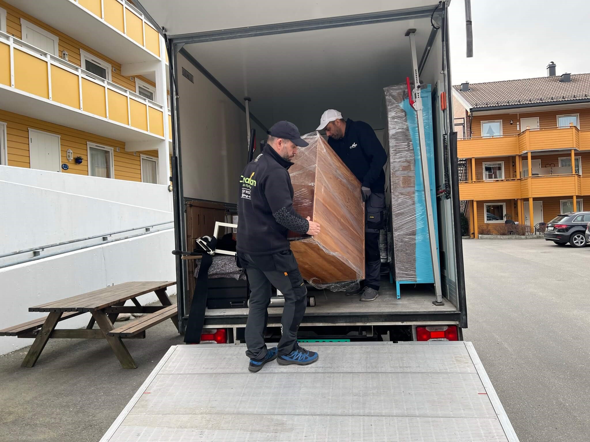 Flytting Bergen Oslo - Flyttebil - Flyttebyrå